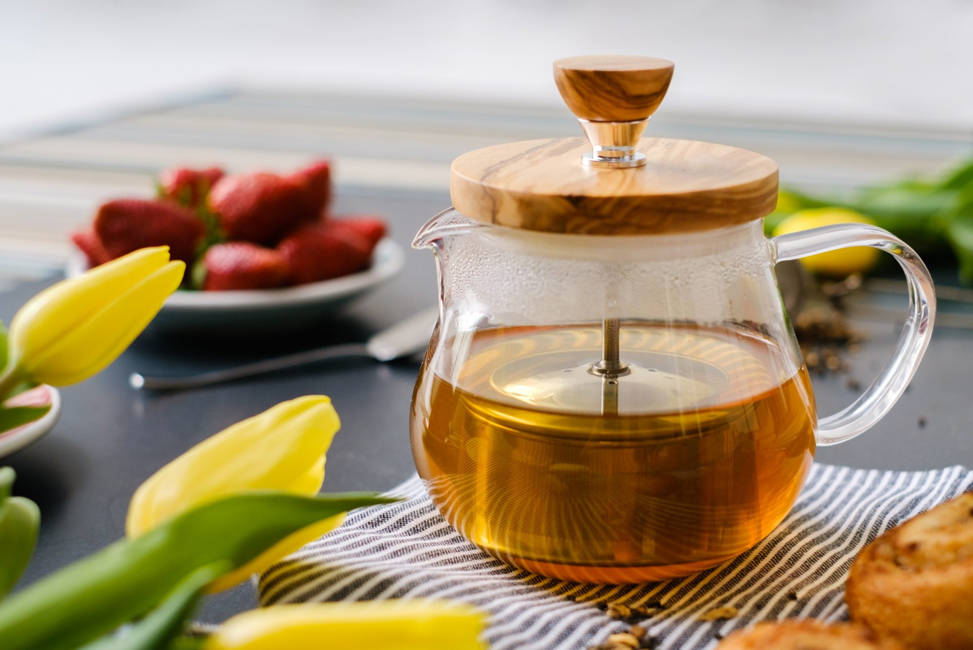 Health and Flavour Benefits of Rooibos - Blog Coffeedesk.com
