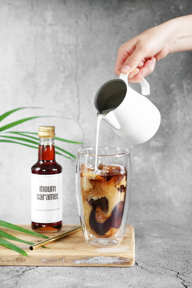Iced coffee – how to make coffee with ice cream? - Blog Coffeedesk.com