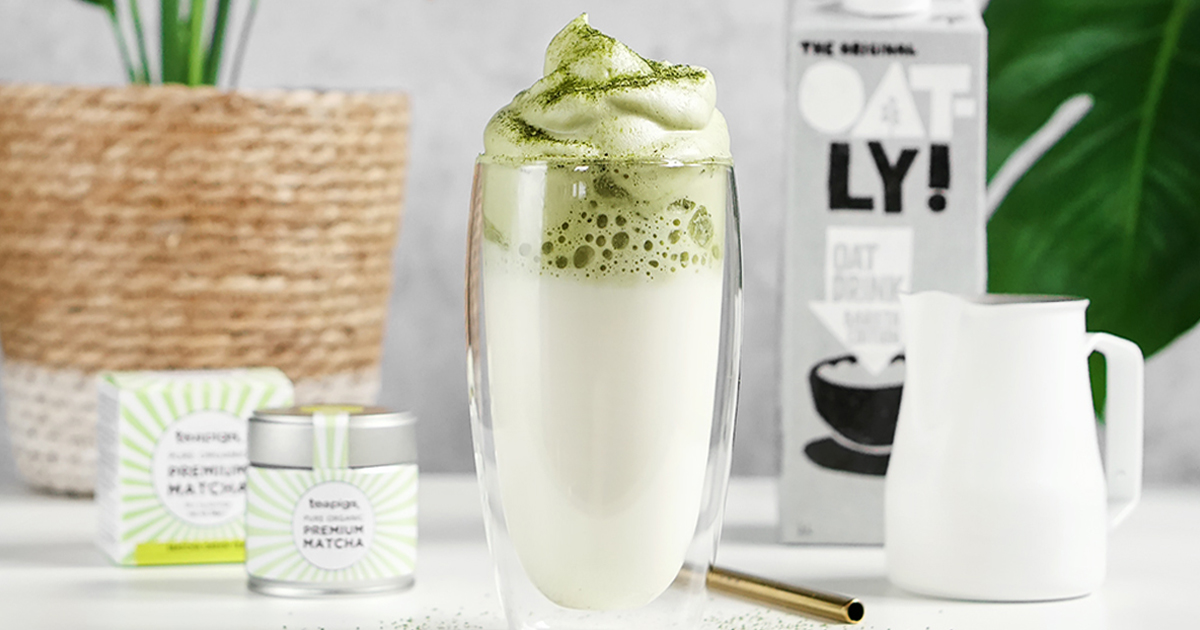 Dalgona matcha - our delicious recipe! - Blog Coffeedesk.com