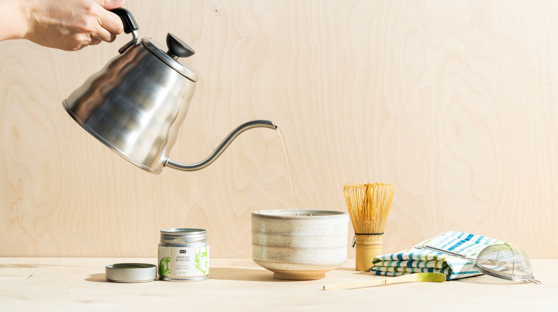 Matcha Tea – What is it and how to prepare it? - Blog Coffeedesk.pl