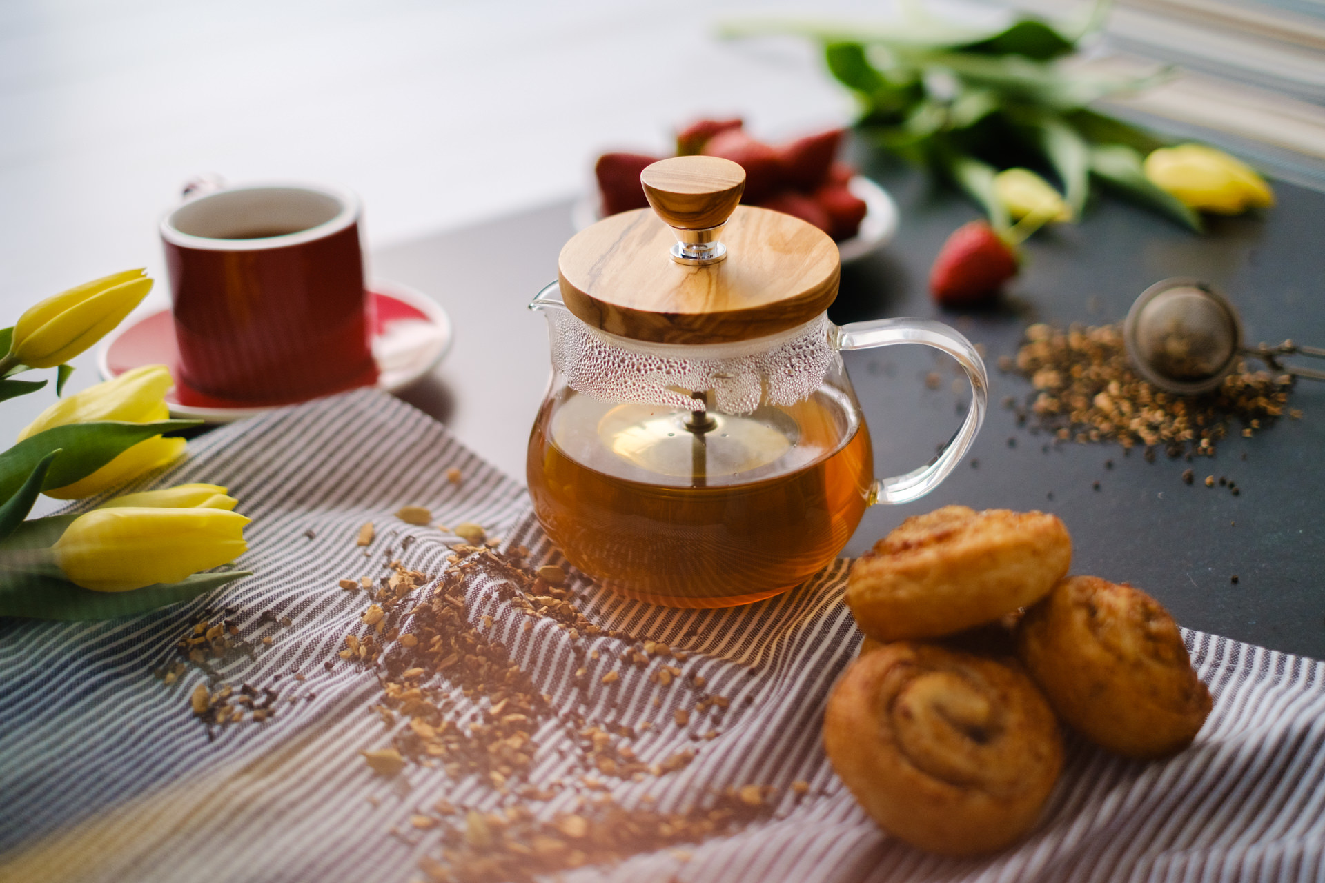 True tea lovers – tea sommeliers. Who are they? - Blog Coffeedesk.pl